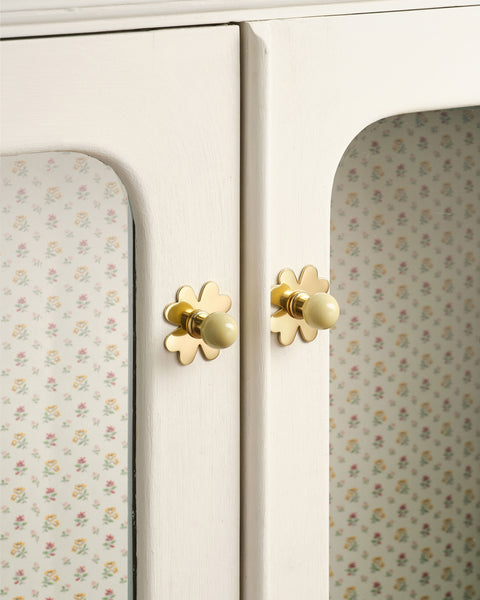 Coloured Knob, Sand, Brass – MG&Co.