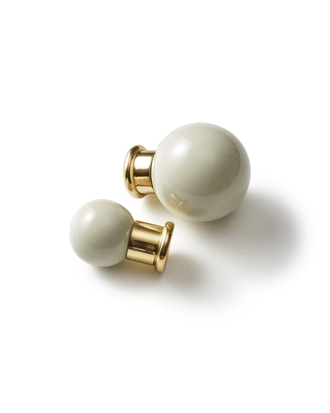 Coloured Knob, Putty, Brass – MG&Co.